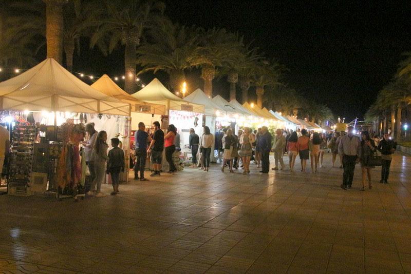 Fashion, music, and food trucks in the "Salou of Moda"